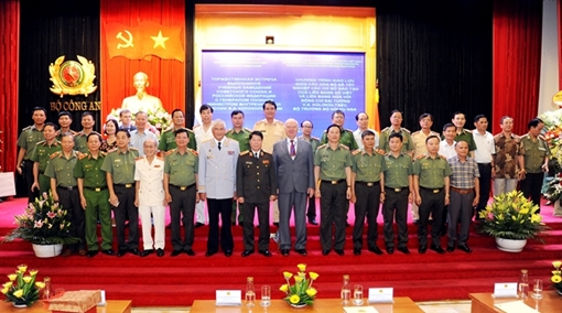 Public security officers graduating former Soviet Union or Russia ...